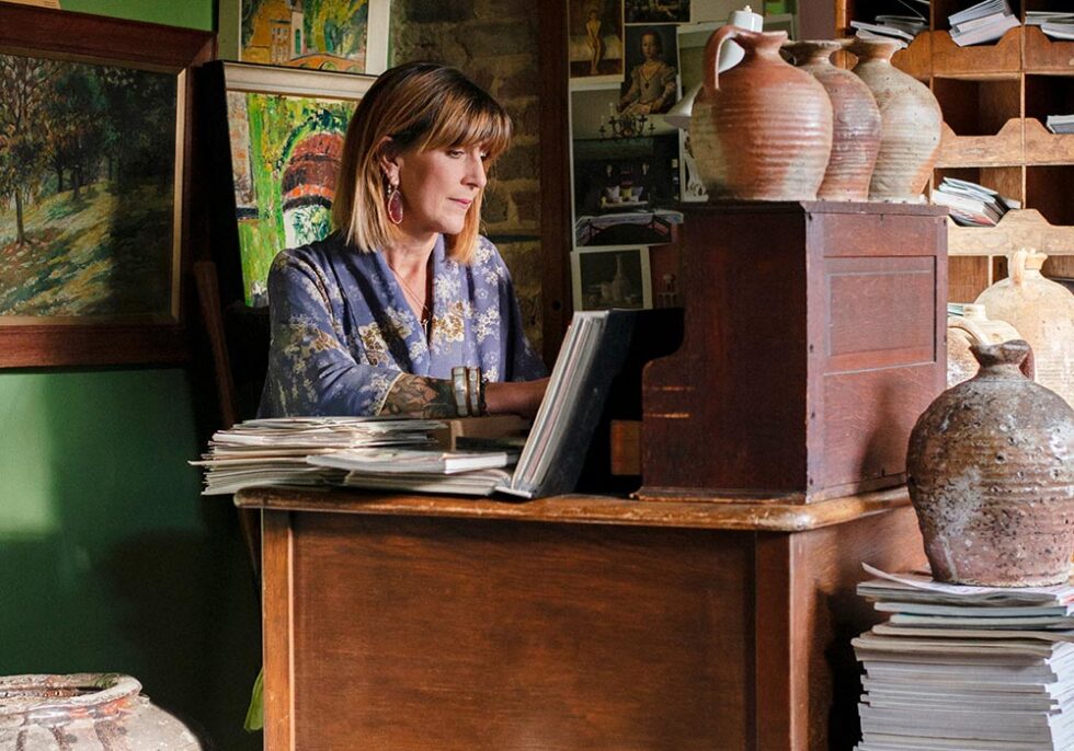 Fiona de Lys — interior colour consultant and home stylist, London